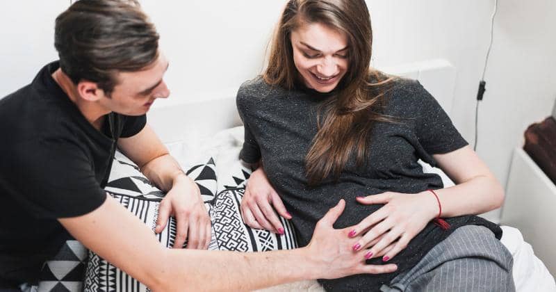 10 Doa agar Janin Sehat dan Terhindar dari Keguguran | Popmama.com